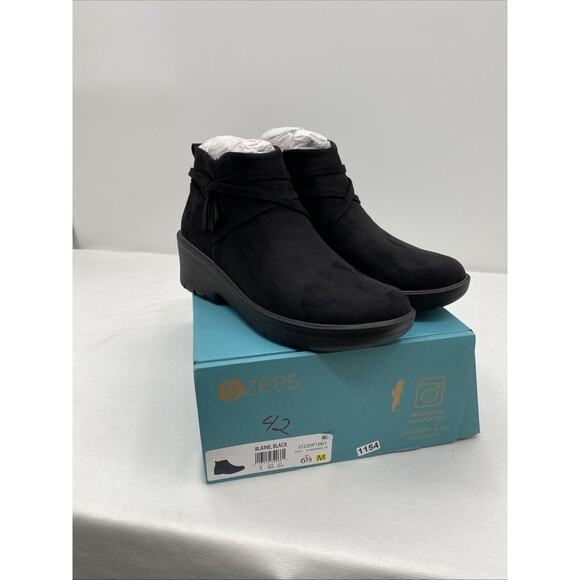 Bzees | Shoes | Bzees Womens Blain Black Zipper Ankle Round Toe Booties ...